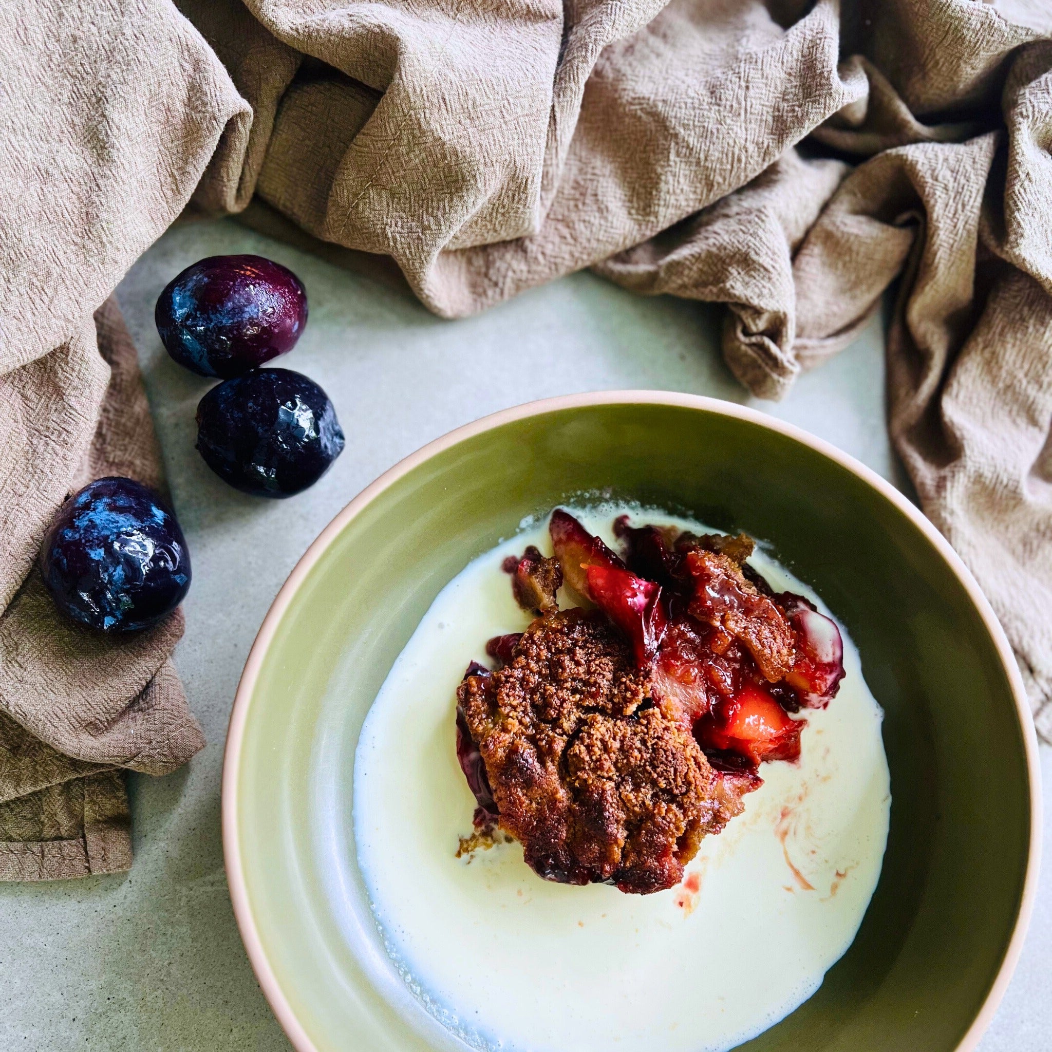 Seasonal Fruit Crumble | Ready-made Meal Delivery Northern Rivers ...